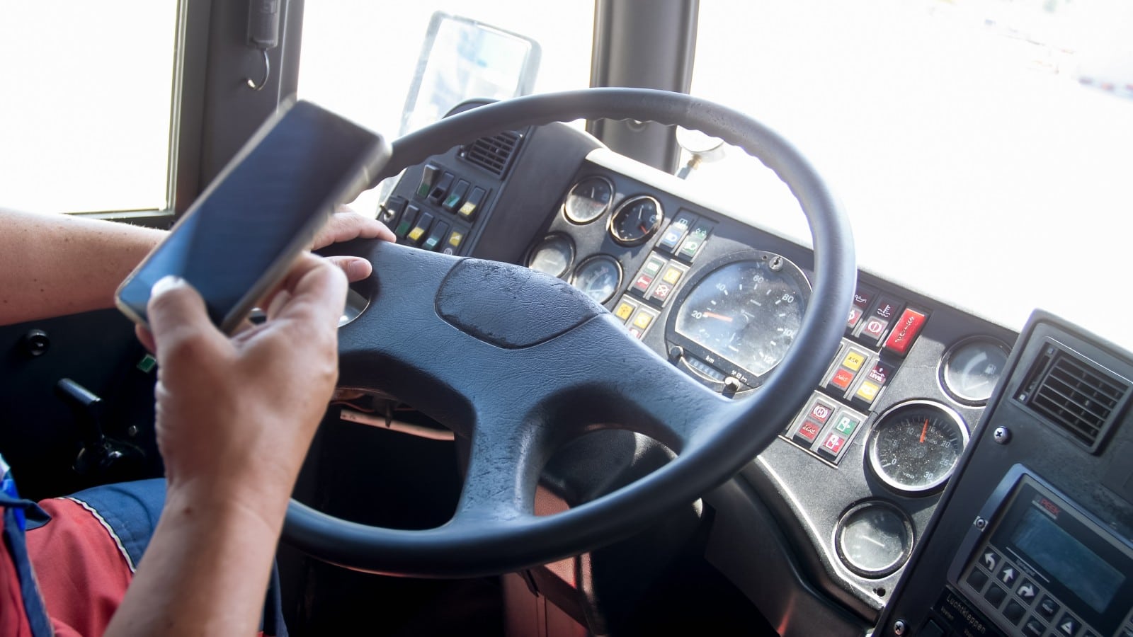 Truck Drivers Are More Distracted Than Ever - Phelan Petty Injury Lawyers